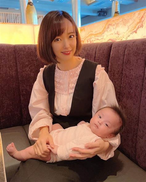 近本あゆみさんのインスタグラム 近本あゆみchayu2828