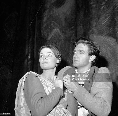 Romeo And Juliet October 1960 Judi Dench As Juliet And John Stride
