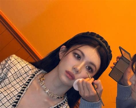 고윤정 짱공유 연예인