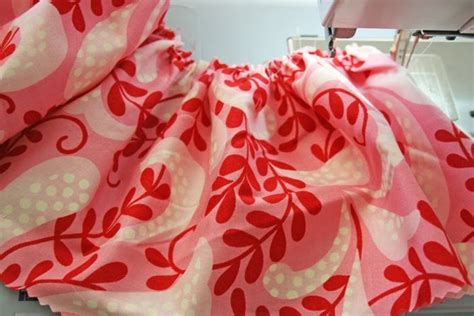 Подушка з сердечком Детальний покроковий майстер клас Самотужки