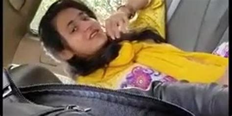 Desi Cute Gf From Sylhet With Lover In Car Indian Amateur Sex Mp4