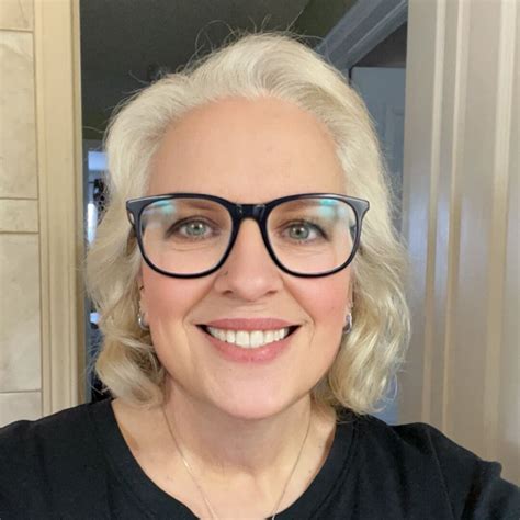 Jennifer Rose Books Biography Latest Update