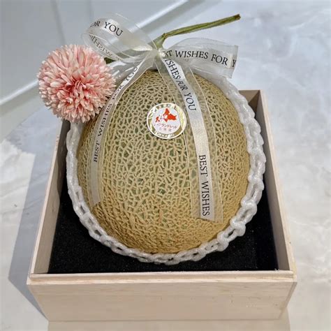 月圓人團圓哈密瓜木盒禮盒 水果奶奶 日本精品果物 水果店 進口水果店 台南水果店 日本水果 麝香葡萄 水蜜桃