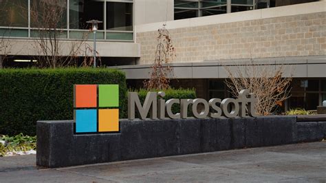 Microsoft To Lay Off Workers As It Looks To Trim Costs The New York Times