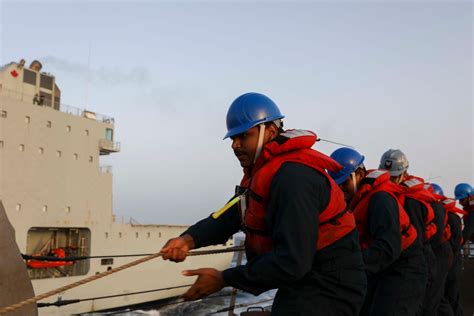 Dvids Images Uss Truxtun Ras With Canadian Replenishment Vessel [image 5 Of 9]