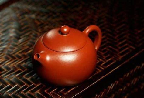 化工紫砂壶鉴别方法，紫砂壶真假鉴别方法 528时尚
