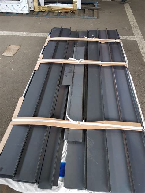 Ss400 Hr 5t 철판 레이저 가공 절곡 작업갤러리 신우금속