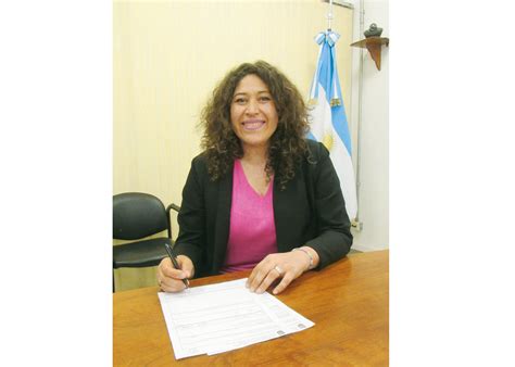 Nueva Doctora En Ciencias Sociales Mónica Castro Facultad De