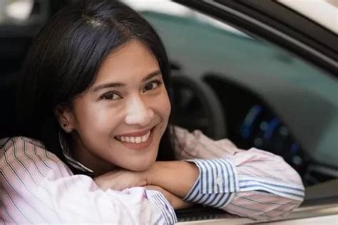 Ada Yang Berusia 51 Tahun Artis Artis Ini Tetap Awet Muda Verona