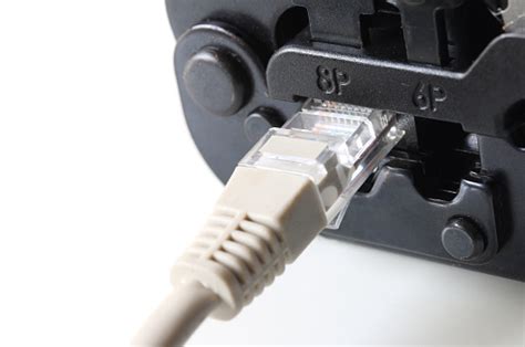 Rj45 및 모듈러 플러그 압착 보장 2015년에 대한 스톡 사진 및 기타 이미지 2015년 기업 재무와 산업 다운로드 Istock