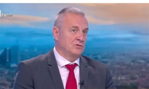 Цветлин Йовчев Главният секретар на МВР вместо да разследва корупция се търкаля по сауни и