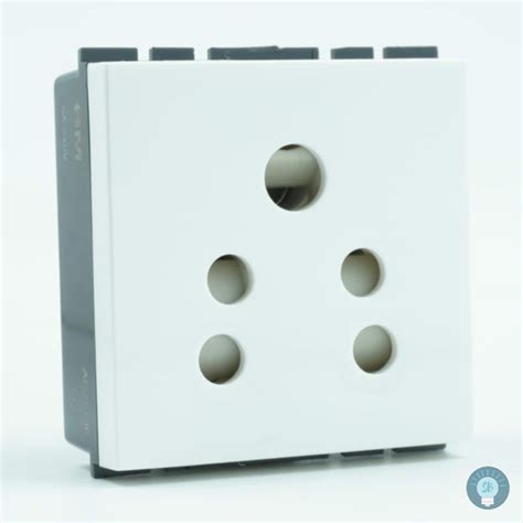 Buy Gm Modulars G10 Series 3pin Socket Ac2136gl