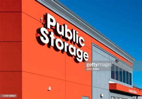 Public Storage Logo Photos And Premium High Res Pictures Getty Images