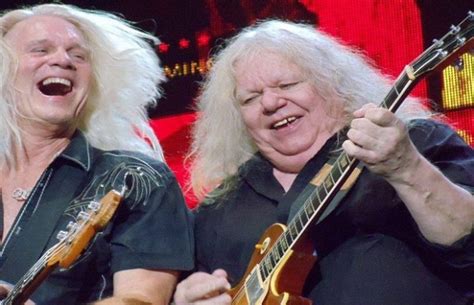 Reo Speedwagons Richrath Dies Illinois Mourns Newsradio 1240 And 935