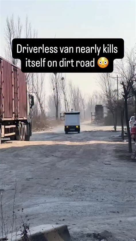 Video Went Viral On Chinese Social Media Of This Autonomous Neolix