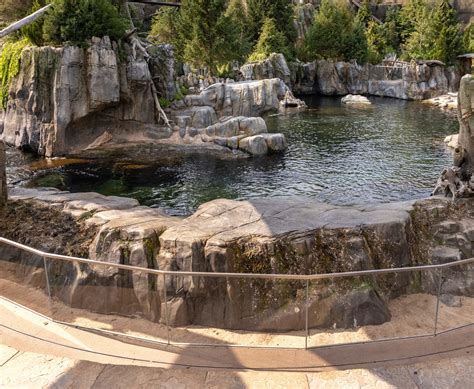 Omahas Henry Doorly Zoo And Aquarium Edge Themed Environments