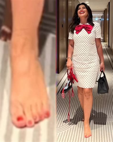 أقدام أقدام الممثلة السورية جومانا مراد ️ ️ Facebook