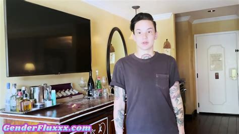 Mtf 21yo Transboy Kisses N Cuddles Babe In Amateur Softcore Eporner