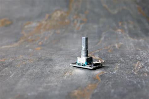 Módulo De Potenciômetro Para A Raiz De Educação Foto Premium