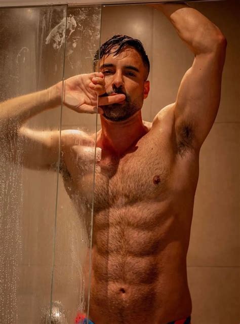 Hot Hunk Sexy Handsome Man Shirtless Gymhunk Facebook