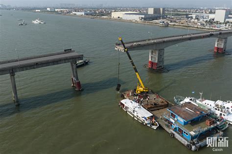 Gallery Partial Bridge Collapse Kills Five Caixin Global