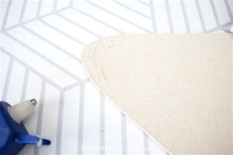 No Sew Canvas DIY Christmas Tree Sustain My Craft Habit