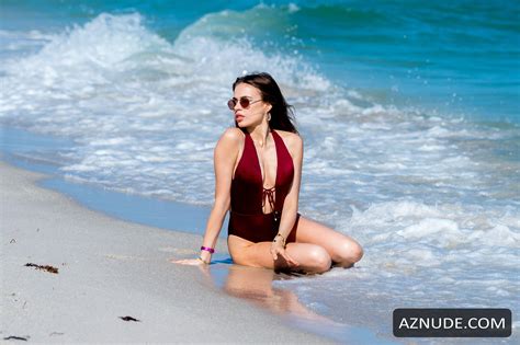 XENIA TCHOUMITCHEVA Nude AZNude