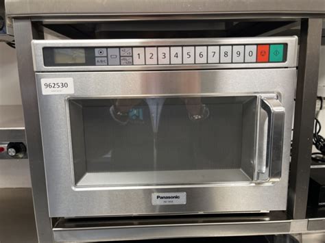 Panasonic NE-1653 Microwave - PS Auction - We value the future ...