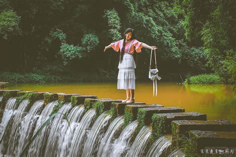 雨中漫游四洞沟 月亮潭 飞蛙崖 白龙潭 姿态万千的瀑布之美