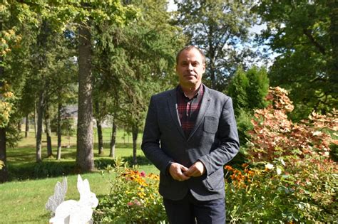 Skolotājs Ilgvars Cinis Ir Prieks Ka Skolā Ienāk Jauni Pedagogi Kuriem Var Uzticēt Savu