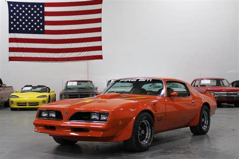 1977 Pontiac Firebird American Muscle Carz