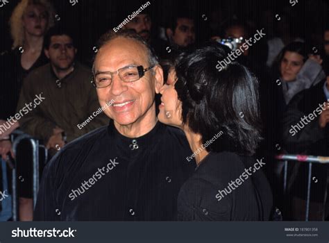 Rosario Dawson Father Greg