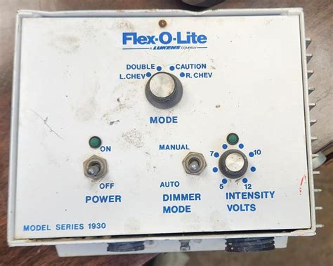 Parts Only Flex O Lite Model 1930 Arrow Control Box Warning Lamp