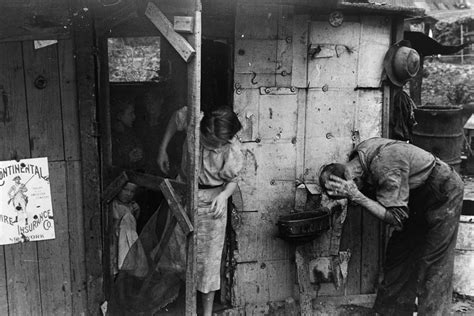Hoovervilles During The Great Depression