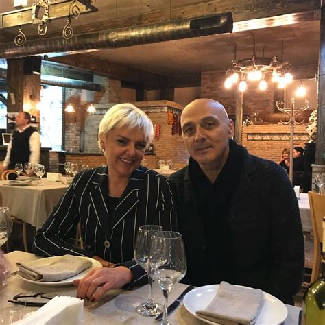 ჯონდი ხარებას გილოცავ ნათიკო ️ ️ ️ ღმრთისმშობელო ქალწულო გიხაროდენ მიმადლებულო მარიამ უფალი