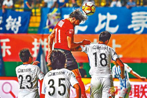 中超榜首戰和局收場 恒大取勝坐收漁利 香港文匯報
