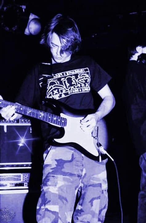 Style Icon River Phoenix Artofit