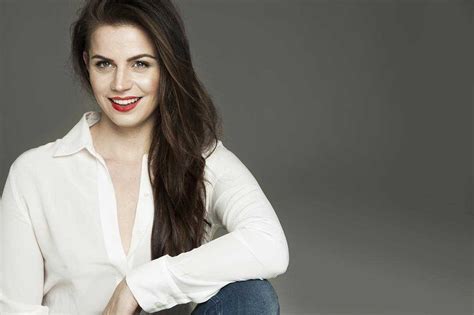 Hot Elise Schaap Photos Thblog