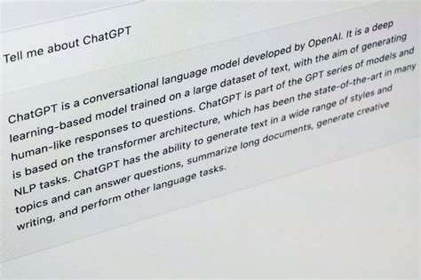 早报 微软发布 AI 版 Bing百度版 ChatGPT 月公测 库克暗示 iPhone 还将继续涨价 爱范儿