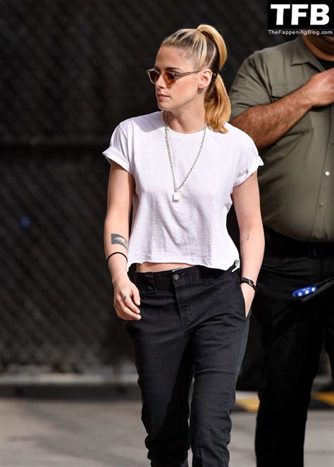 Braless Kristen Stewart Spreads Peace At Jimmy Kimmel In Hollywood 97