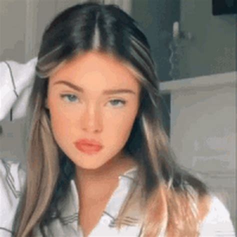 Sh J Youtube