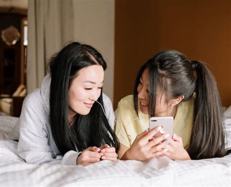 Spiritual Sexuality 16 Ways To Enjoy Sacred Sex Revoloon