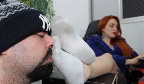 Maryjane Stinky Socks Sniffing Lfd Dream Girls With Stinky Feet Clips Sale