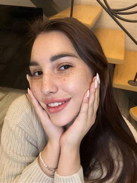 21f First Freckled Post Here R Freckledgirls