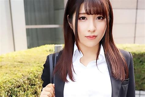 辻さくら Fカップ巨乳の清楚な美人olと円光セックス！パンストを破いてパンツの脇から肉棒挿入 無料av動画