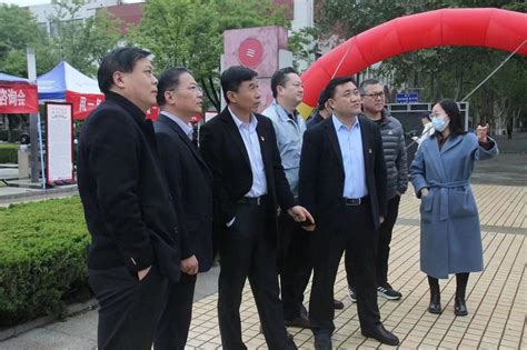 传媒 举办2023年西部计划志愿者招募现场咨询会