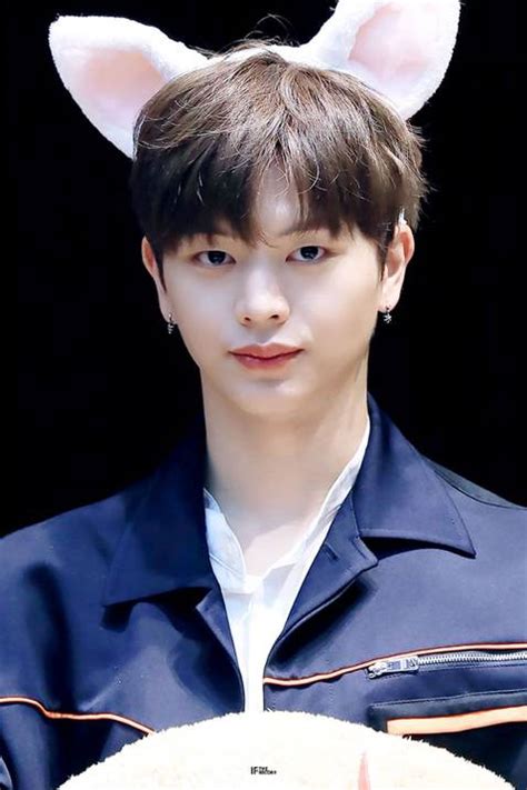 그룹에 한 명씩은 있다는 여우상 남자 아이돌 인스티즈 Instiz 이슈 카테고리