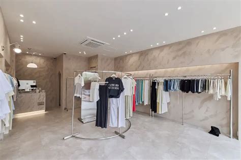 고급스러운 유럽미장 유럽풍 모던 컨셉 15평 여성 의류매장인테리어 화성 동탄