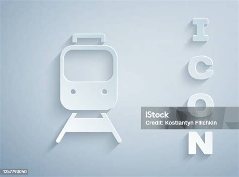 회색 배경에 격리 된 종이 컷 기차 및 철도 아이콘 대중 교통 기호 지하철 열차 교통편 지하철 지하 종이 아트 스타일 벡터 3차원 형태에 대한 스톡 벡터 아트 및 기타