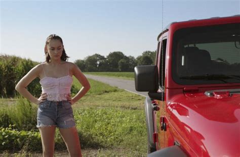 Der Sommer Als Ich Sch N Wurde Alles Zur Serie Tv Spielfilm